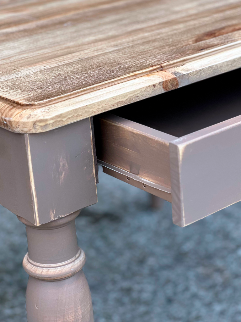 MESA RÚSTICA RECTANGULAR CON CAJÓN - MilMar Madera